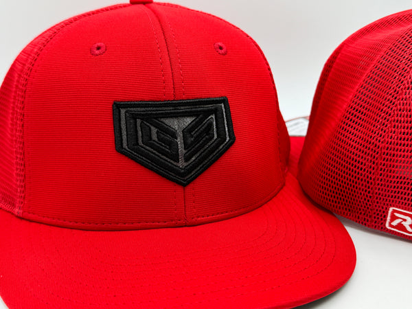 GS Crest Flexfit Hat - Red with Black – GS Sports